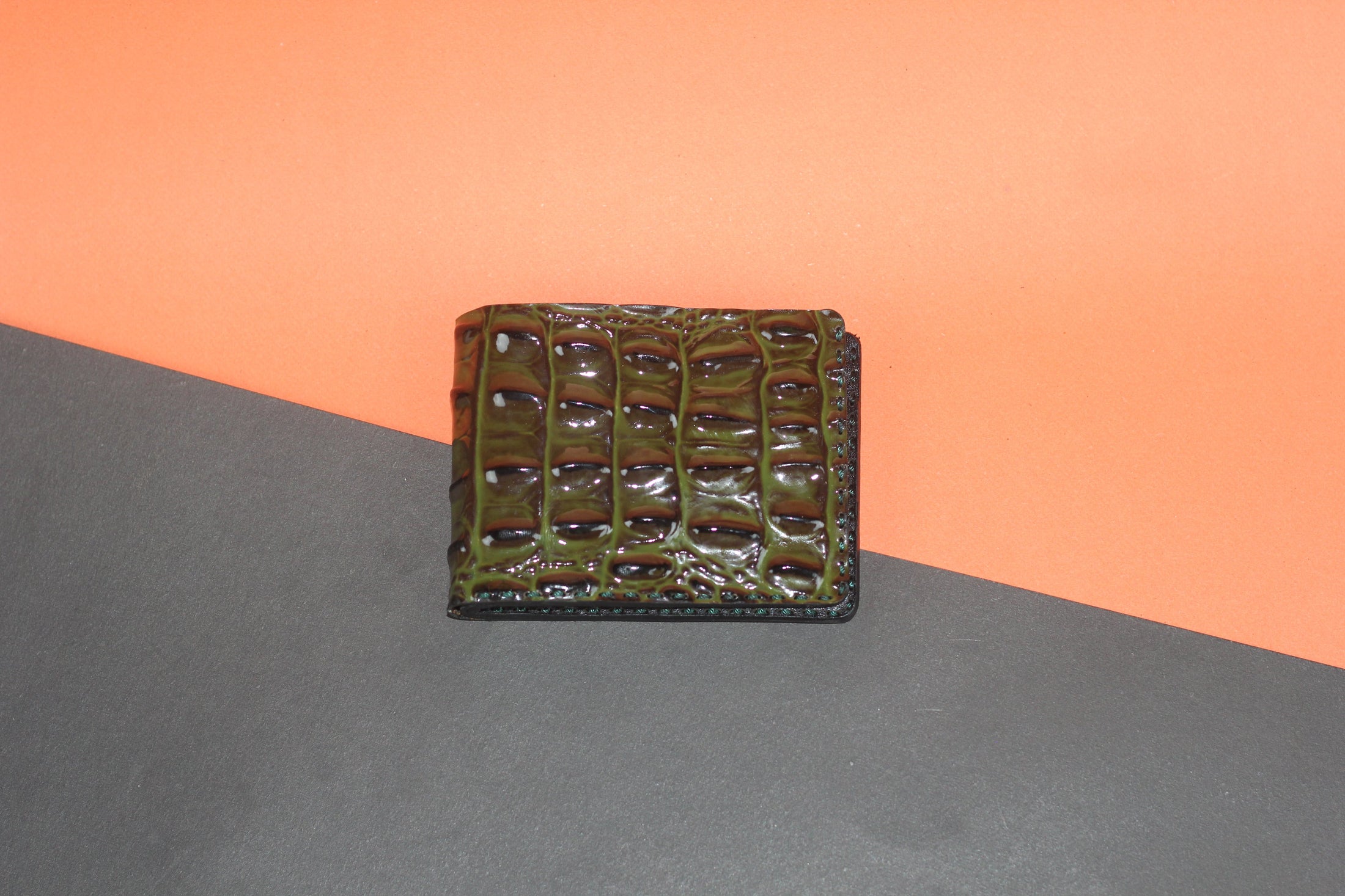 Exotic Bifold Mini Wallet | Buy Unisex Green Leather Wallet